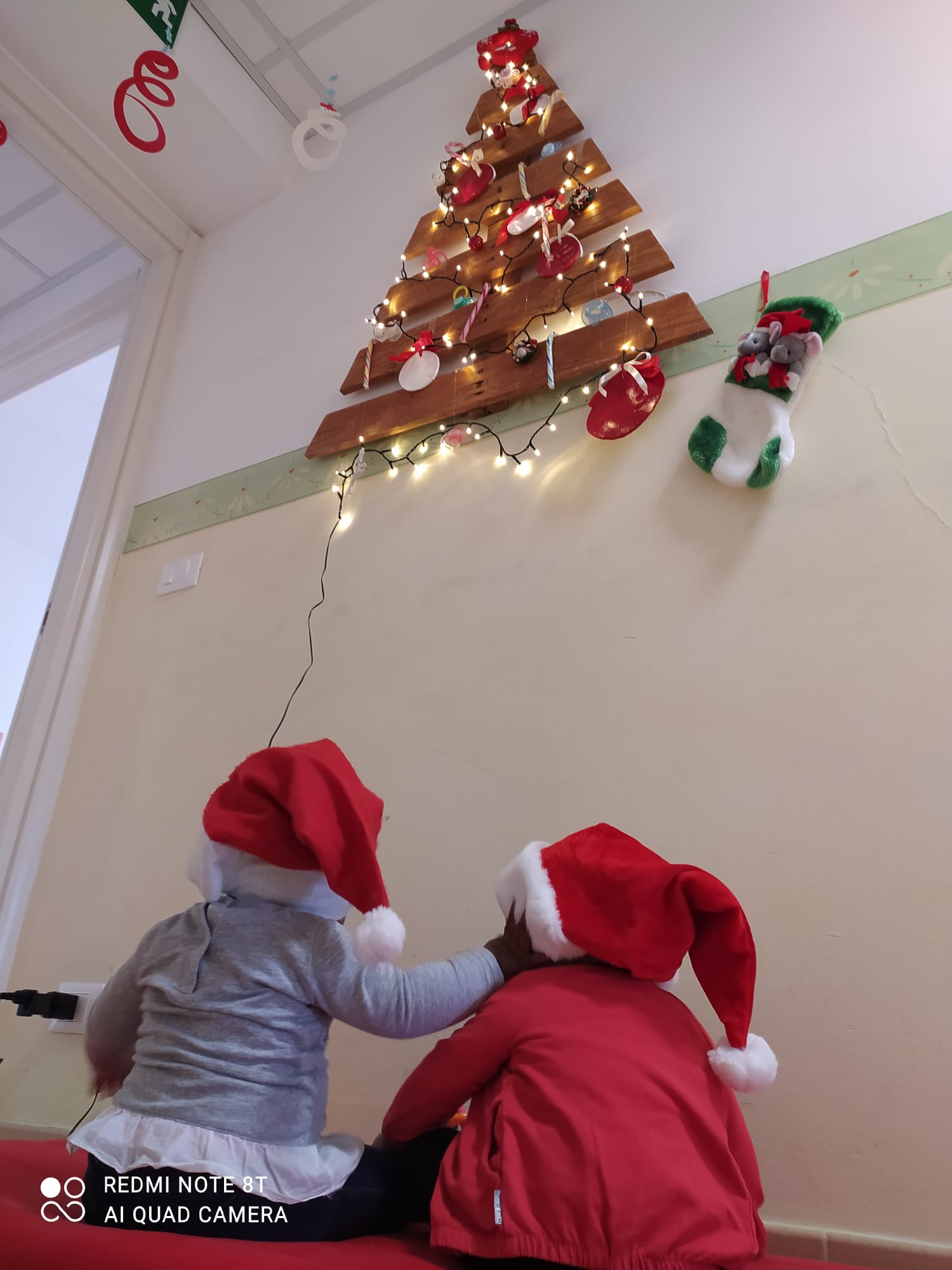 Chissà cosa è capitato? - L'abbraccio di Don Orione